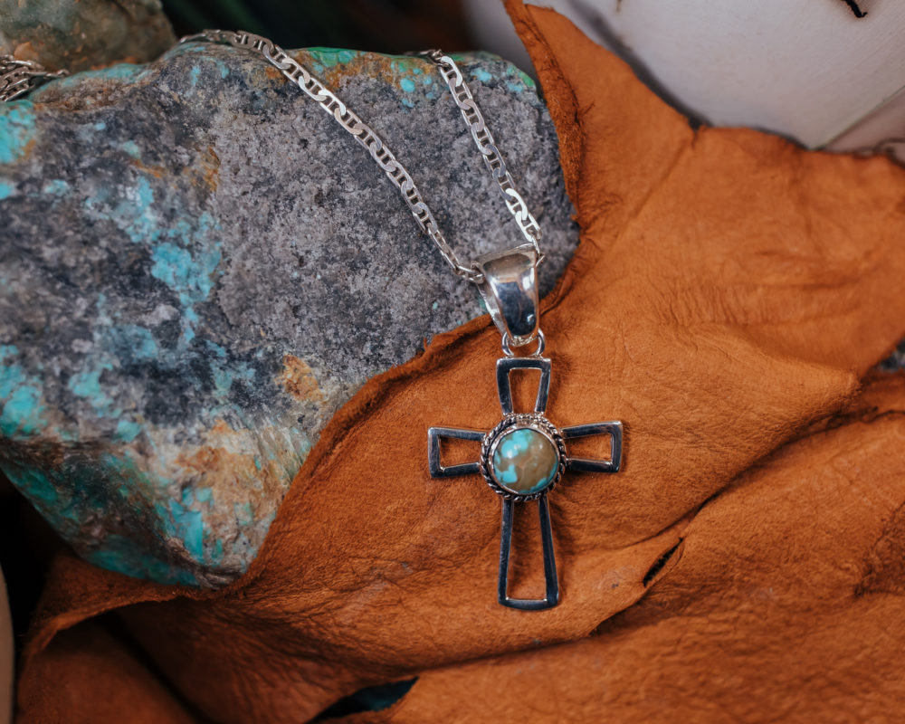 Boulder Turquoise Cross Dakota Sky Stone Native