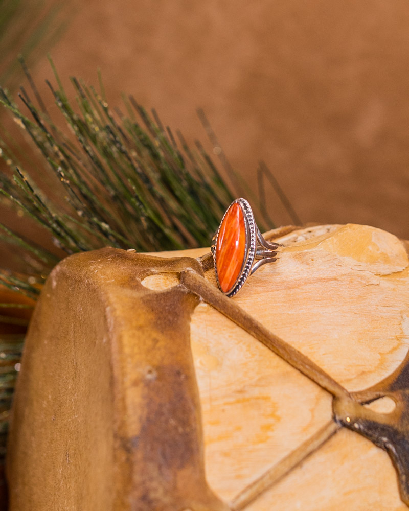 Spiny Oyster Ring Sz. 6.5 - Native American Turquoise Jewelry - Dakota ...