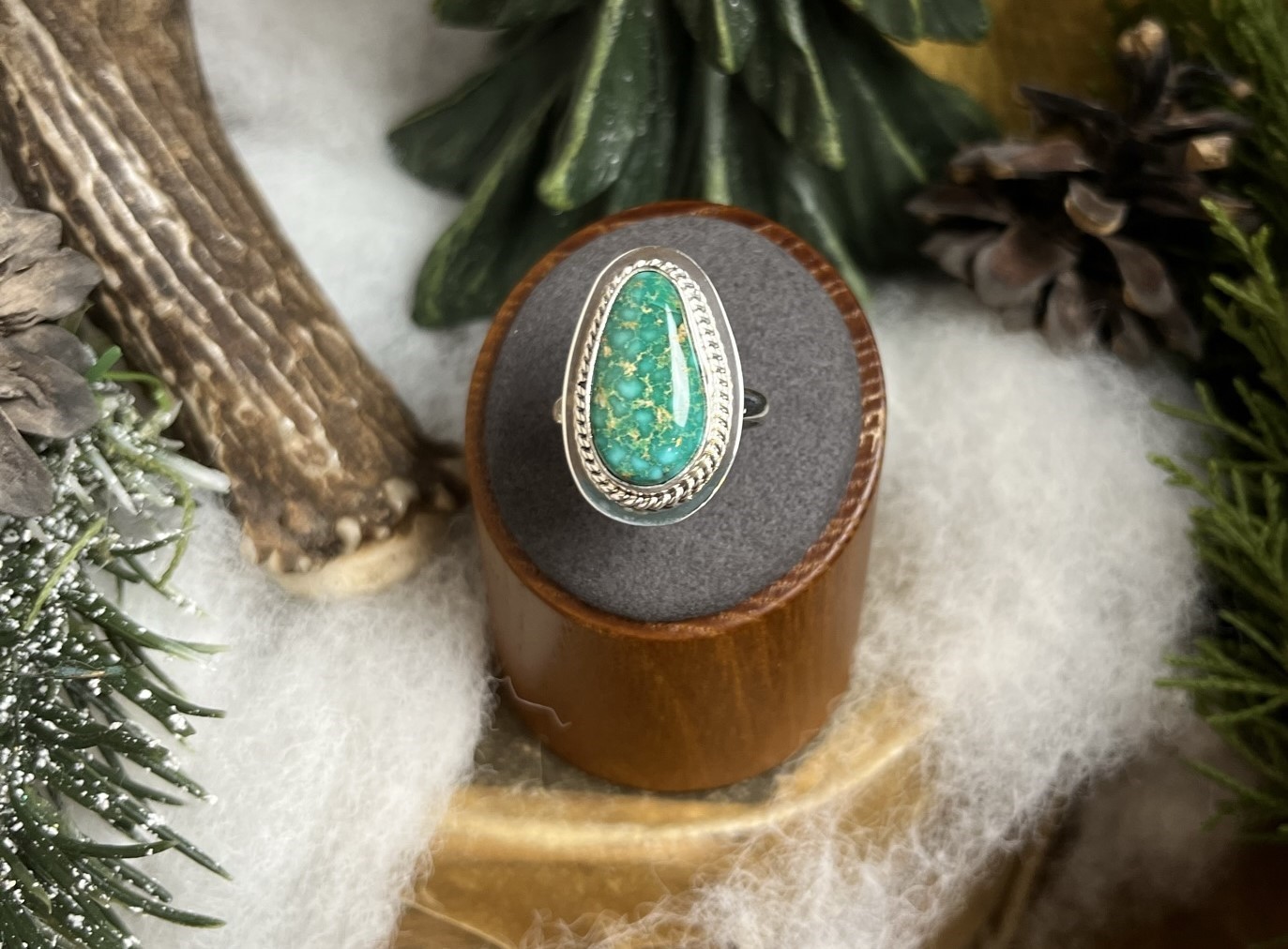 Royston Ring Size 8 - Native American Turquoise Jewelry - Dakota Sky Stone
