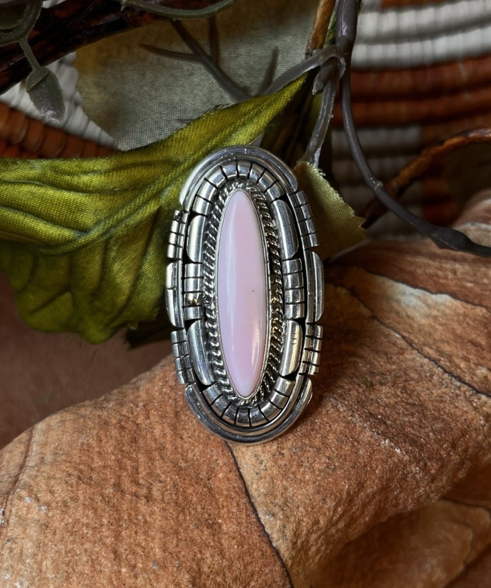 Adjustable Pink Conch Ring - Native American Turquoise Jewelry - Dakota ...