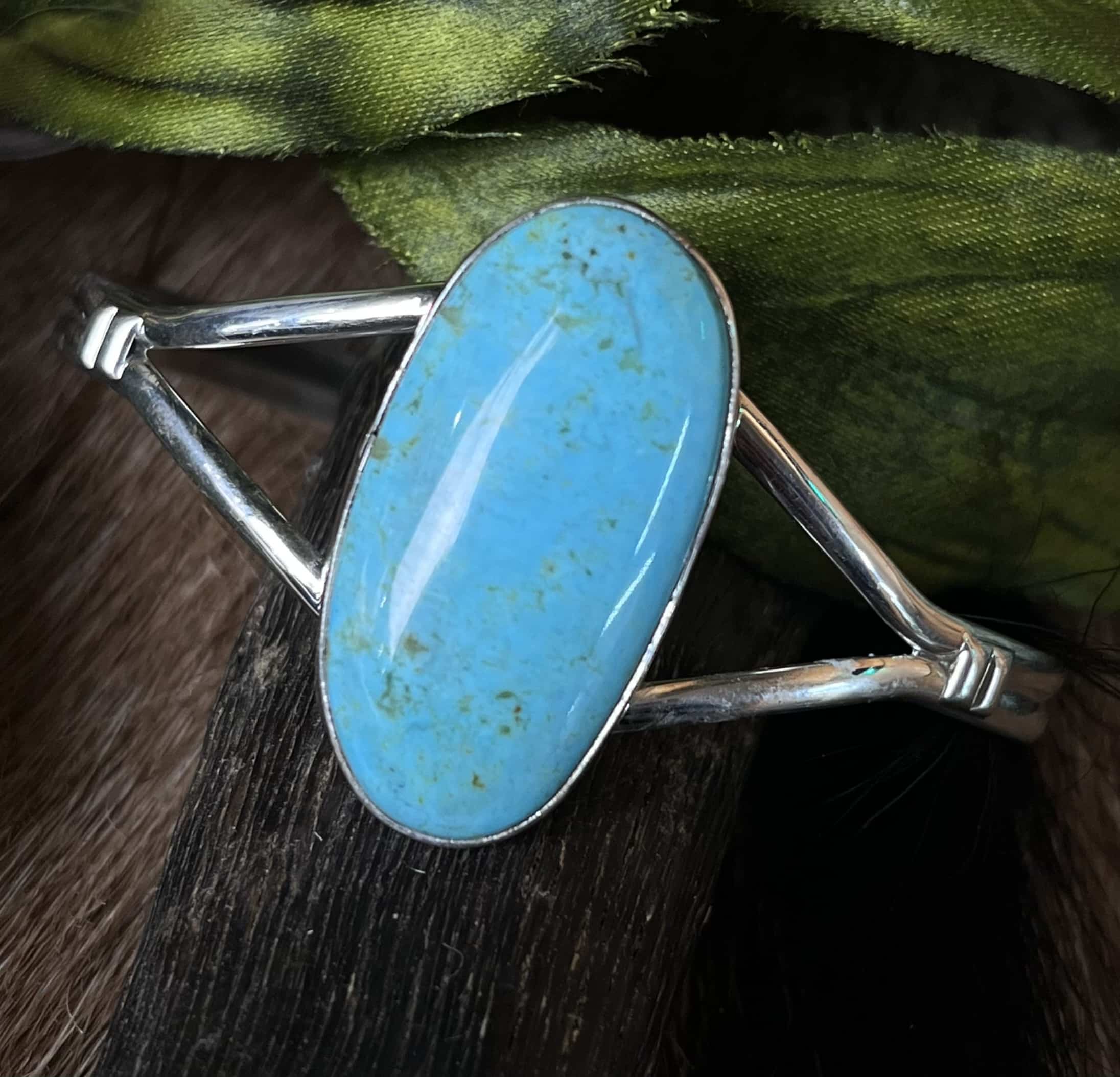 Tyrone Turquoise Bracelet - Native American Turquoise Jewelry - Dakota ...