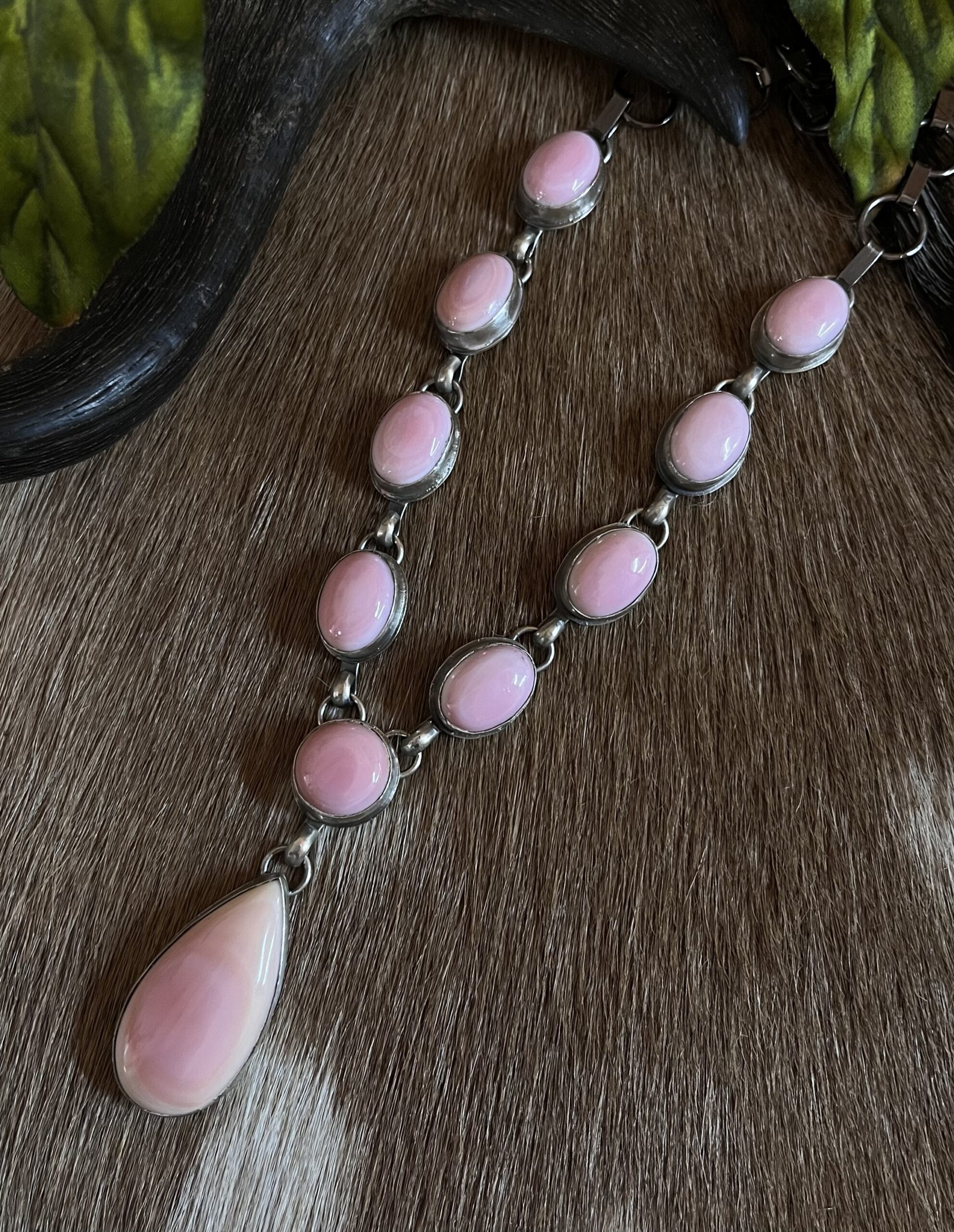 Pink Conch Necklace - Native American Turquoise Jewelry - Dakota Sky Stone