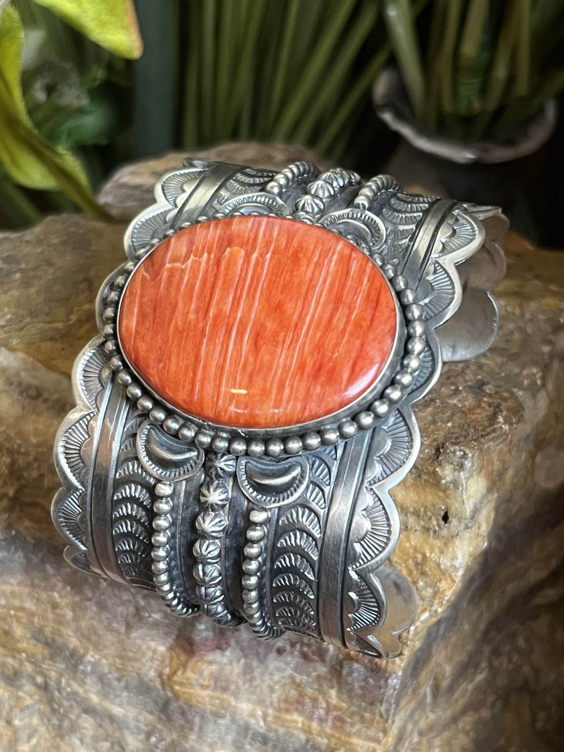 Spiny Oyster Bracelet - Native American Turquoise Jewelry - Dakota Sky ...