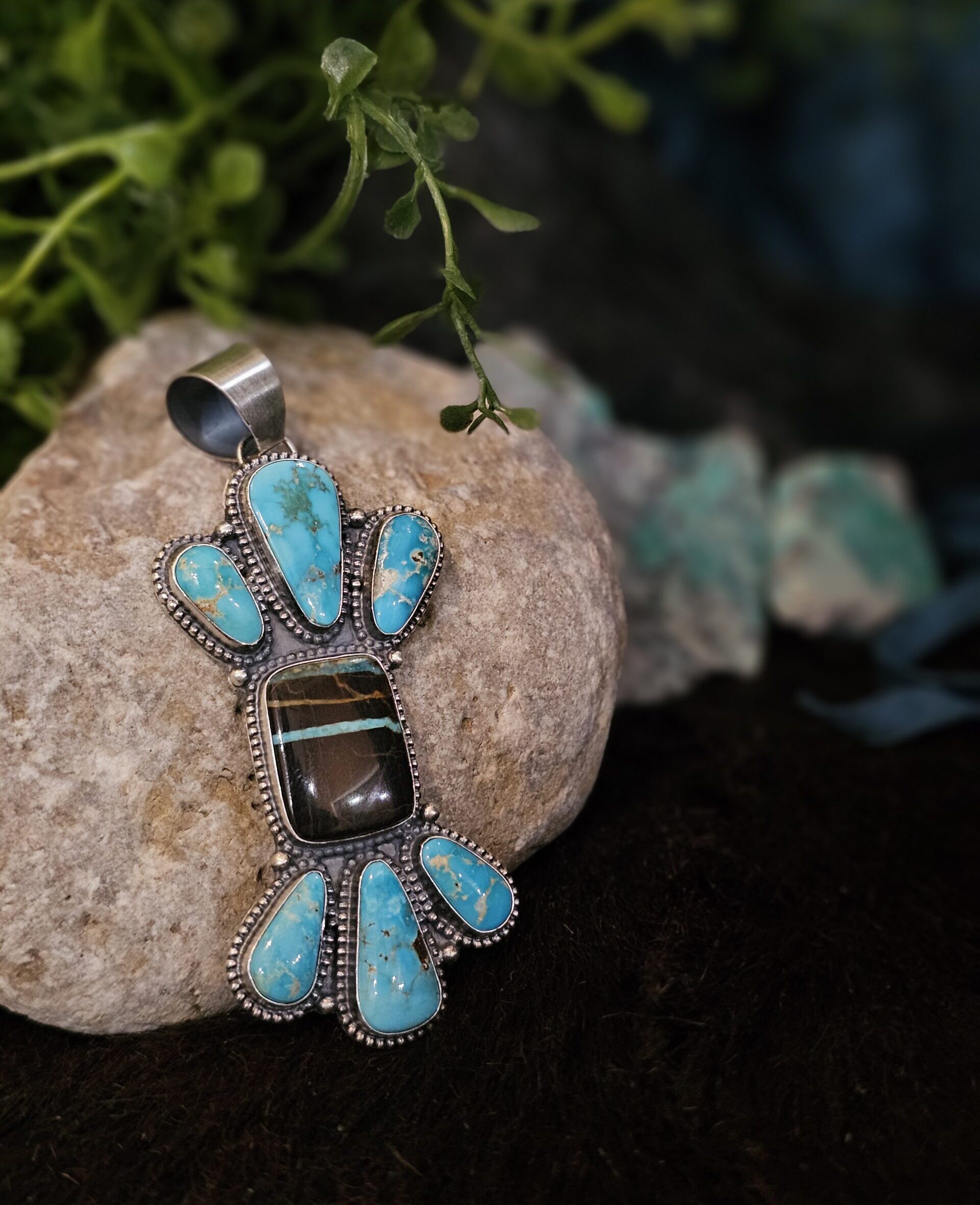 Kingman Turquoise and Sunnyside Turquoise Necklace - Native American ...