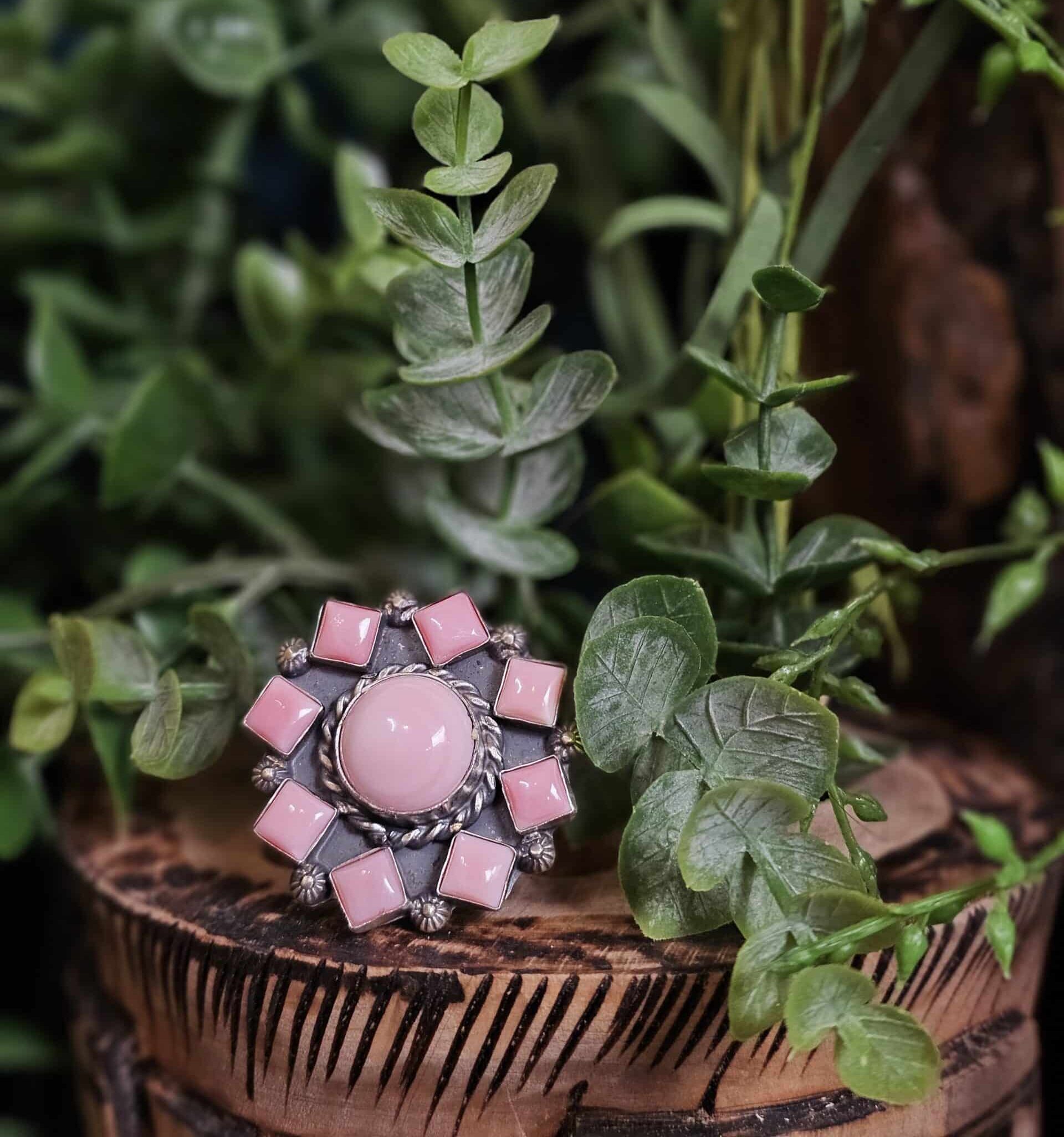 Adjustable Pink Conch Ring - Native American Turquoise Jewelry - Dakota ...